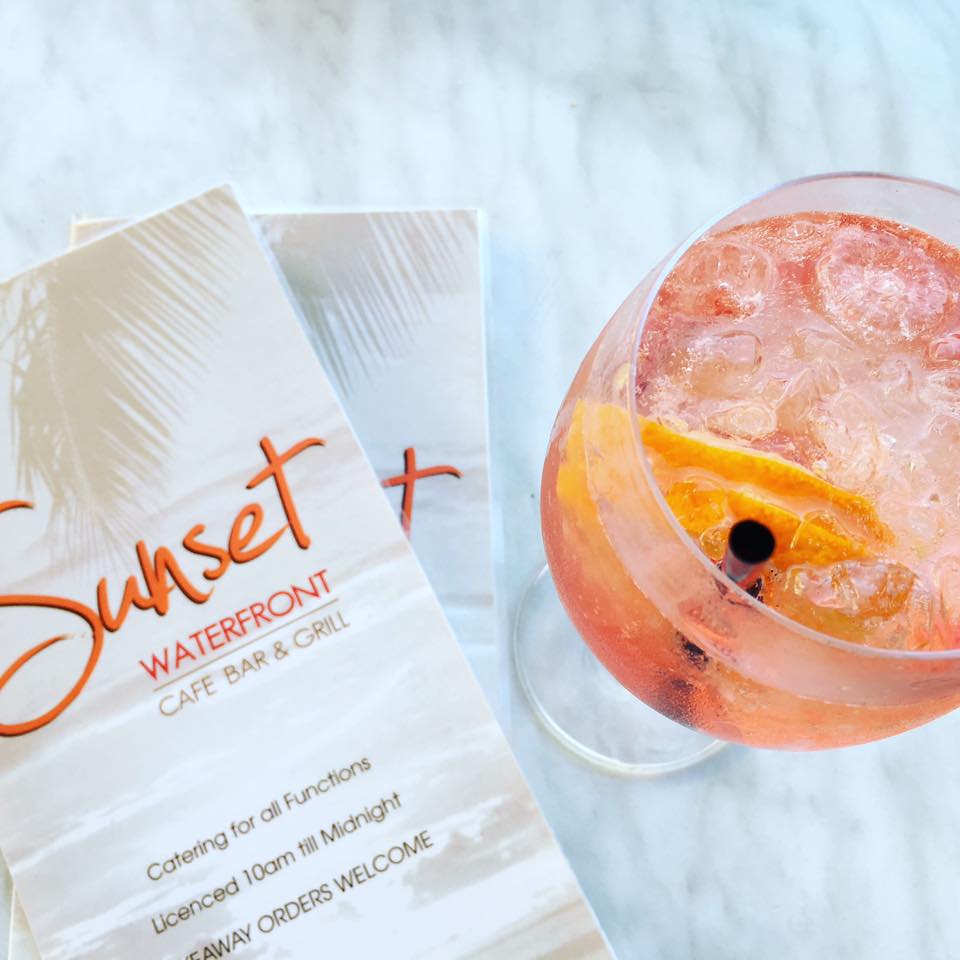 Sunset Bar and Grill: Waterfront Dining at Marina Mirage - Taste of The ...